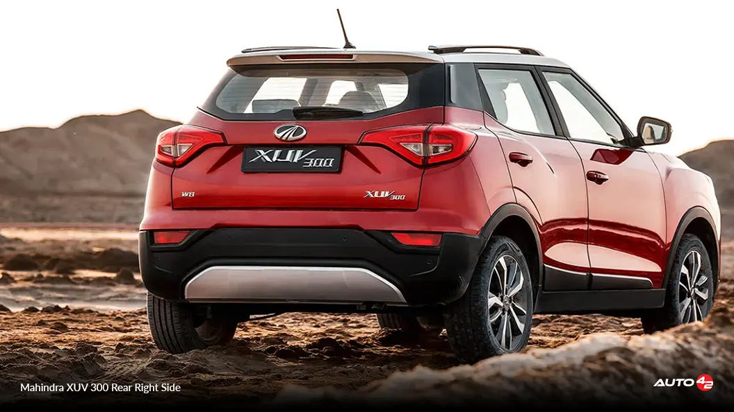 Mahindra XUV 300 Price On-Road Ex-Showroom - Aug 2022, Reviews, Photos ...